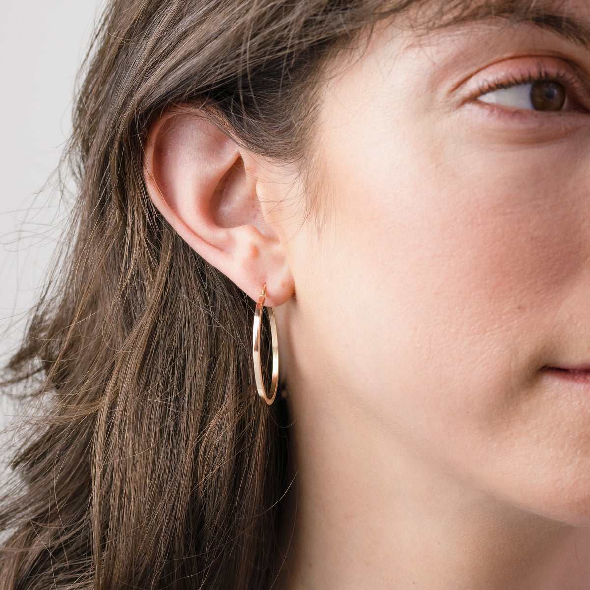 14k Gold Hoops | Custom Gold Hoop Earrings – Cut + Clarity